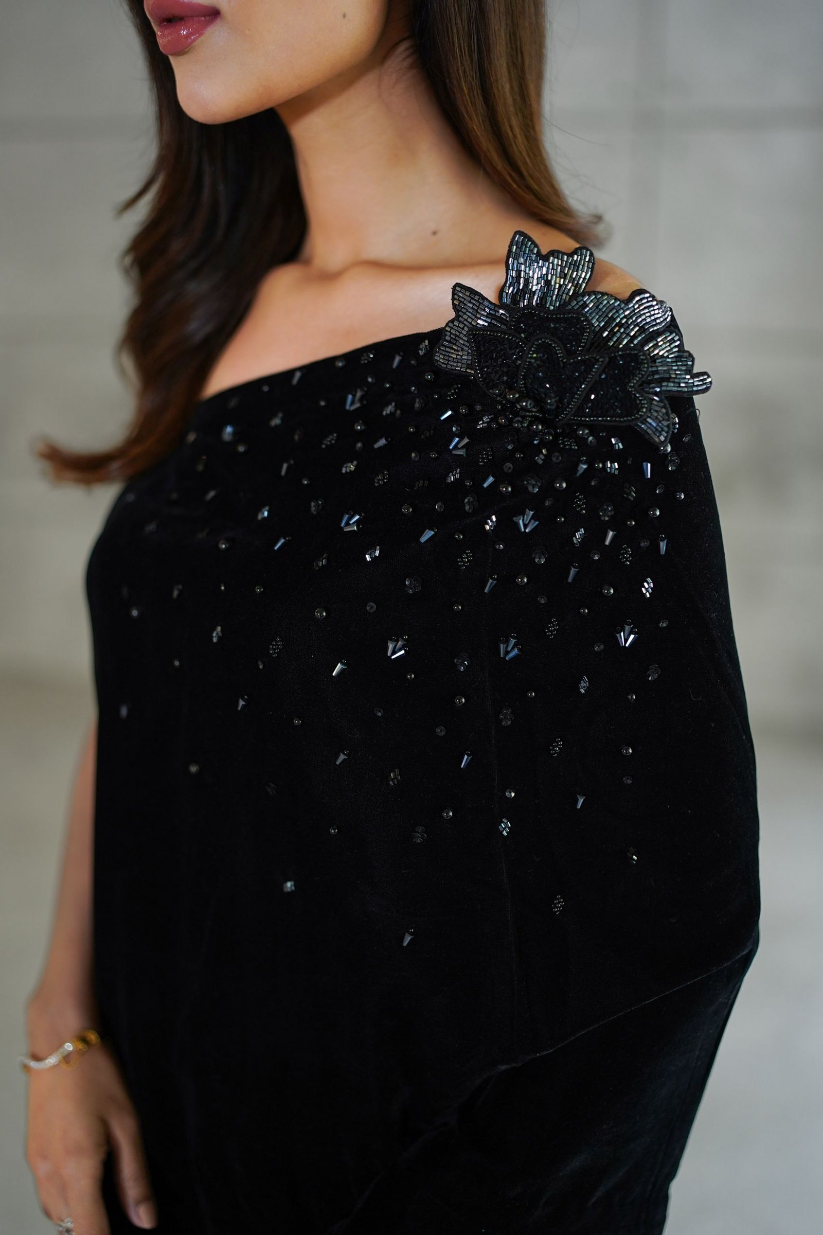 Aura - Cape - Reese Pk